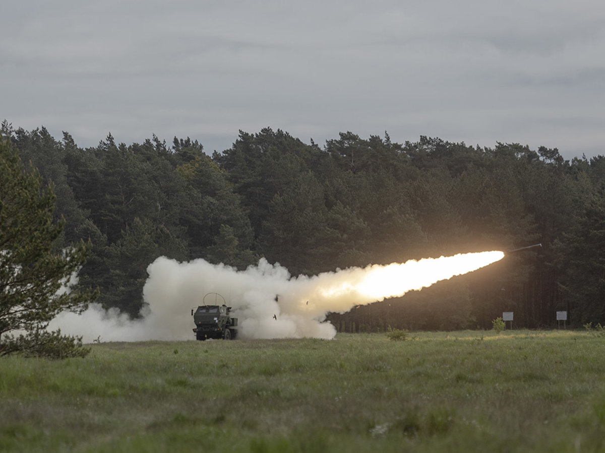 U.S. Marine Corps trains HIMARS live fire in Lithuania | Lithuanian army
