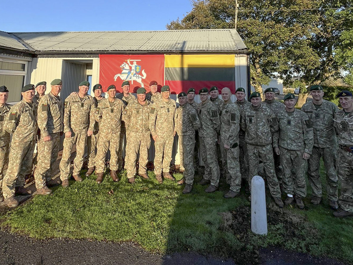 Chief of Defence visited Lithuanian military personnel providing ...